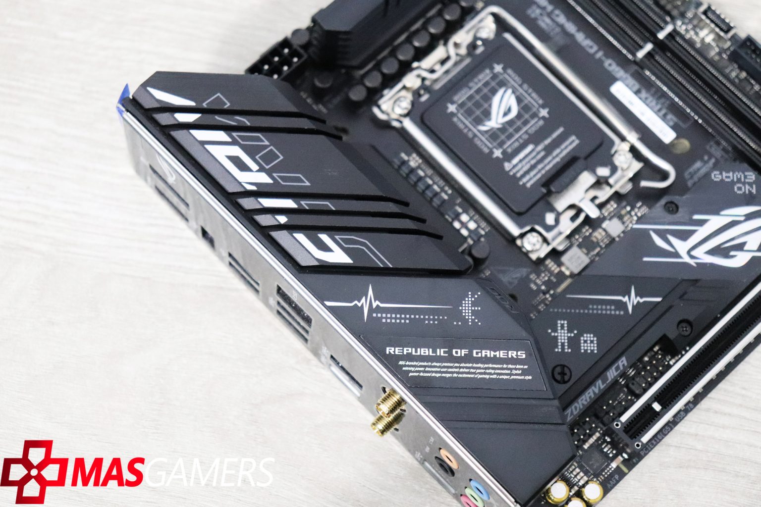 ROG STRIX B660-I WIFI – REVIEW - MasGamers